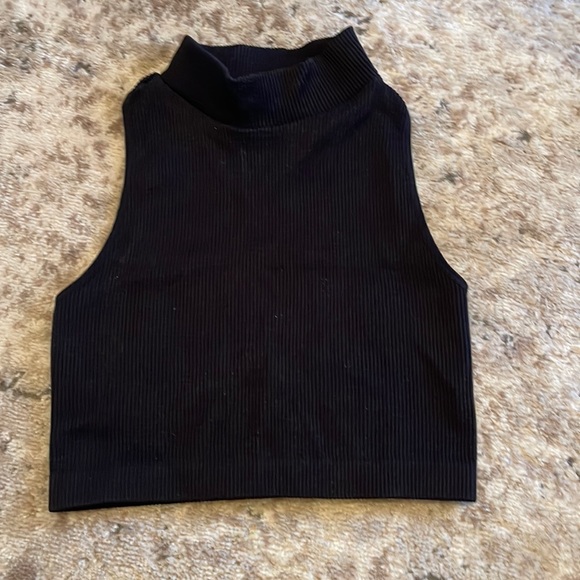 Dynamic | Tops | Black Ribbed Razorback Cropped Tank Top | Poshmark